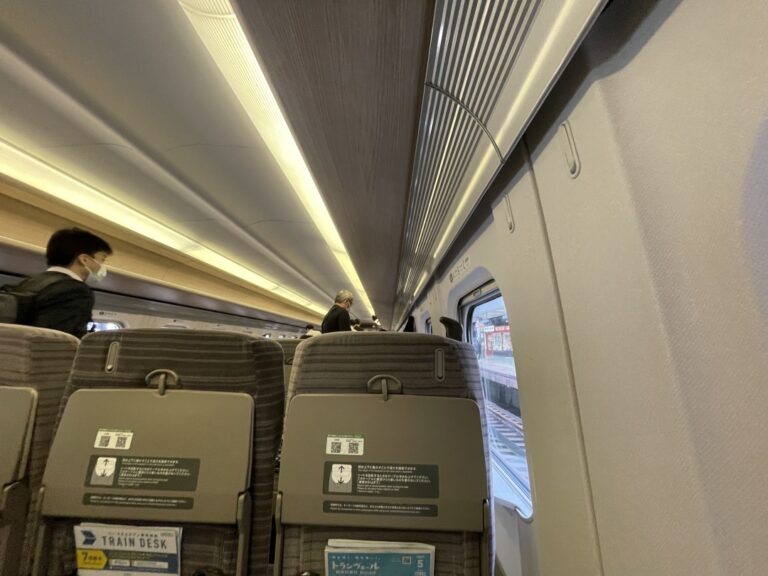 TRAIN DESK（新幹線オフィス車両）を利用してみた！使ってみて感じたこと